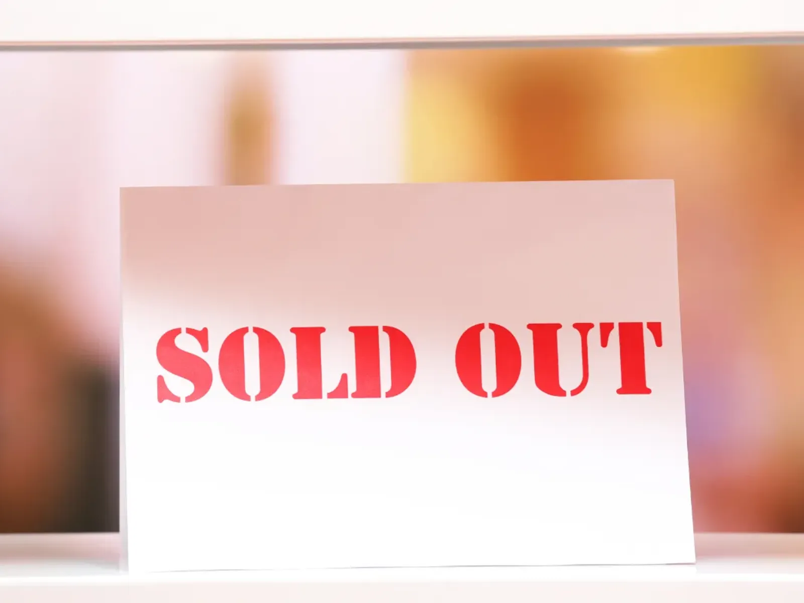 Sold Out Là Gì? Phân Biệt Các Thuật Ngữ Sold Out, In Stock, Out Of Stock