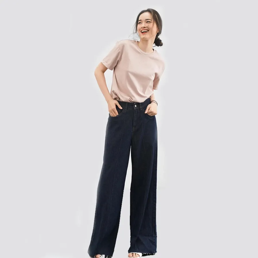 Form Loose là gì? 5 bộ outfit form loose hot nhất năm 2024